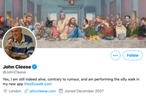 How To Write a Bio (With 16 Creative Examples...)