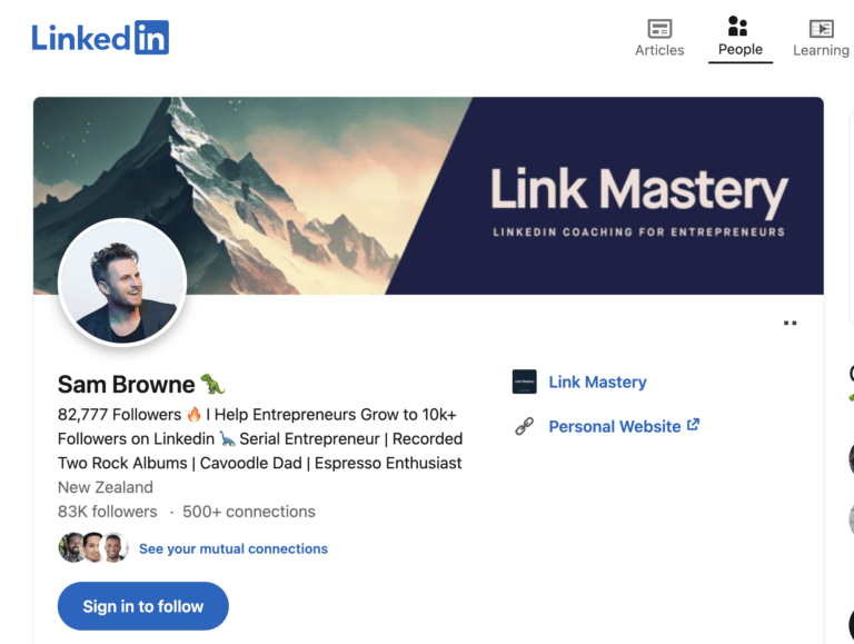 How To Write a Bio (With 16 Creative Examples...)